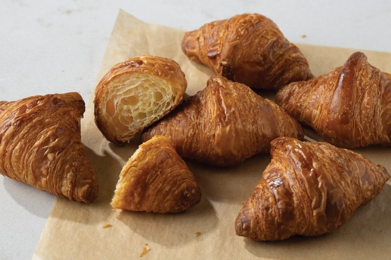 Mini Croissant 6pc | Sweets & Pastries | Paris Baguette