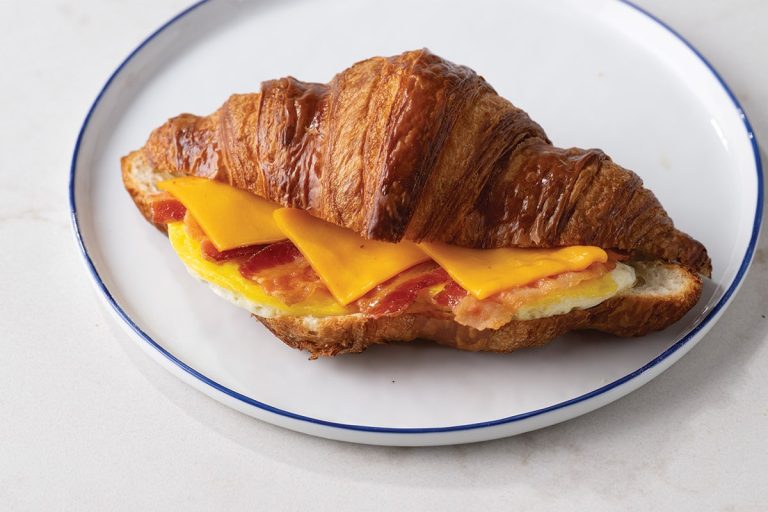 Bacon, Egg & Cheddar Croissant | Breakfast Sandwiches | Paris Baguette