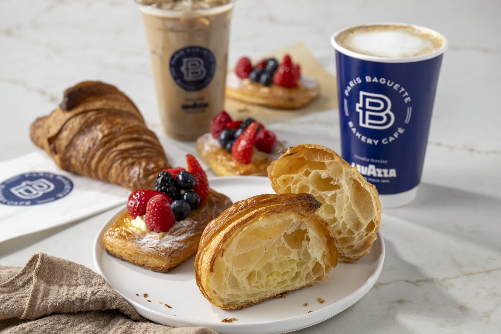 Paris Baguette | Your Neighborhood Bakery Café | Pastries, Cakes ...